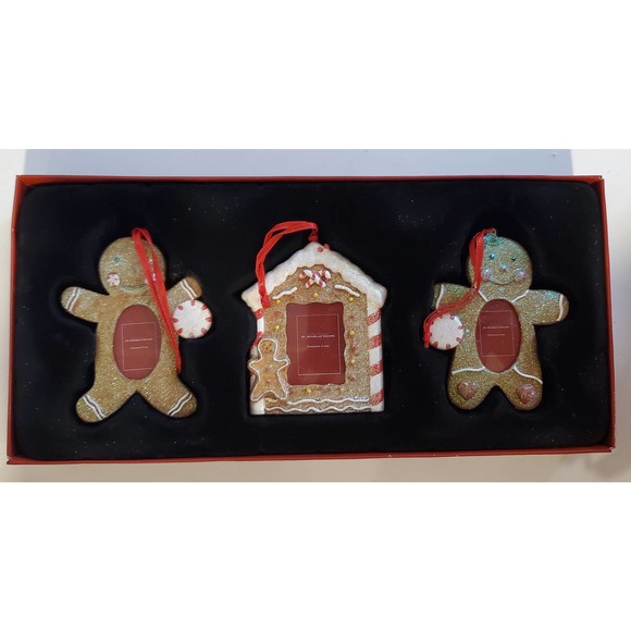 St. Nicholas Square | Holiday | St Nicholas Square 3 Gingerbread ...